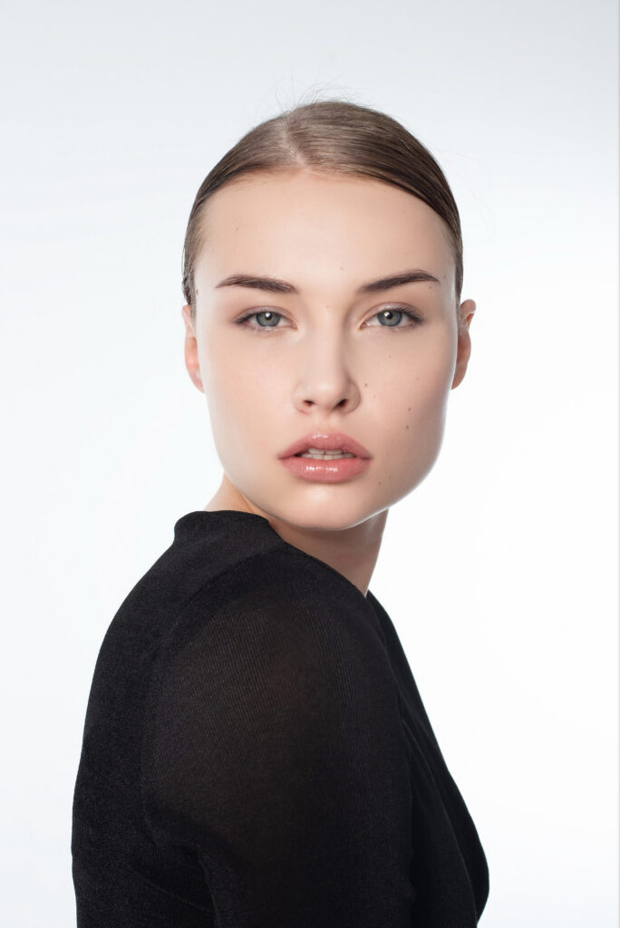 Models - Cyrus Models